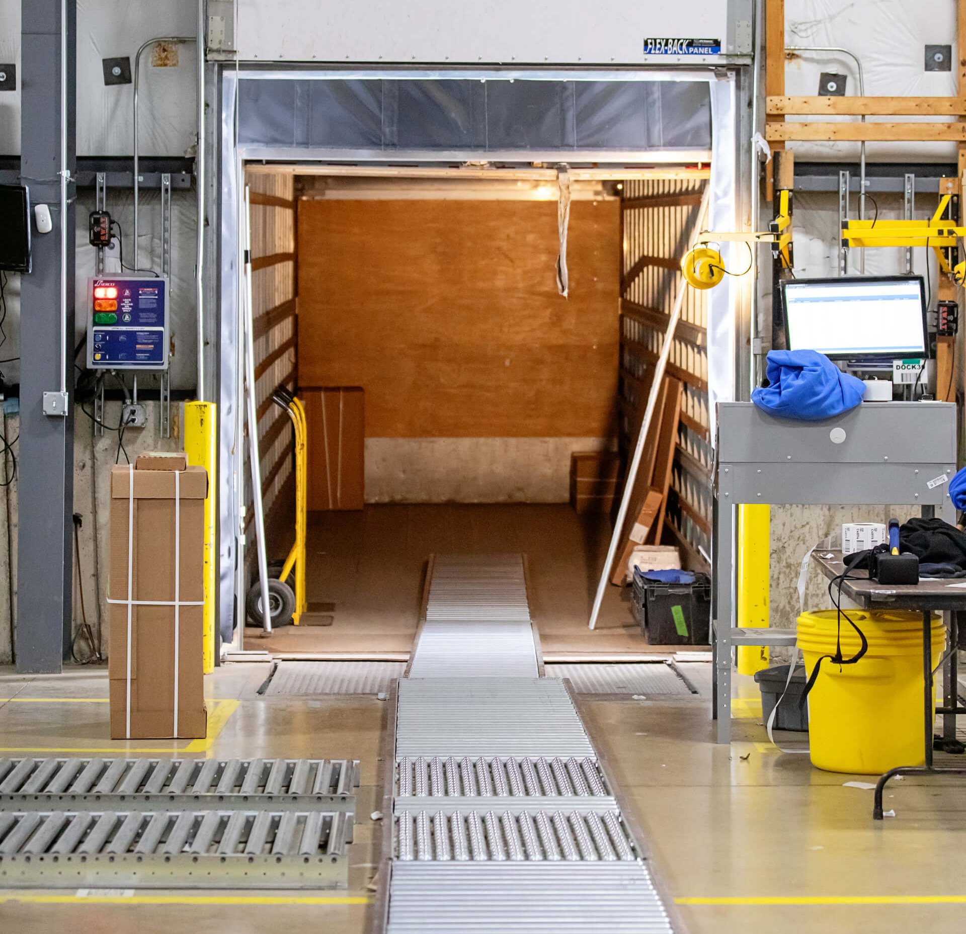 Space Optimization for Logistics | UNEX Manufacturing