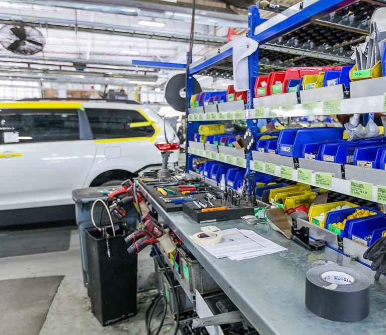 Industrial Workstations | UNEX Manufacturing