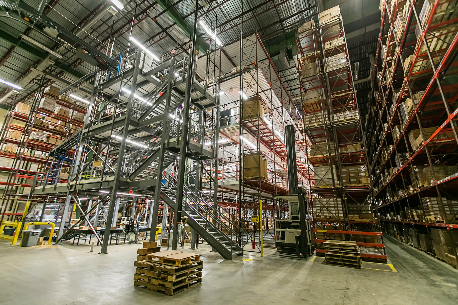 Pick Modules for Warehouse Order Fulfullment | UNEX Manufacturing