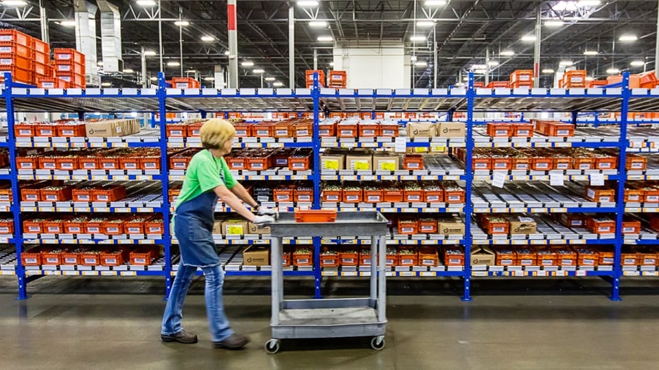 Industrial Storage Solutions | UNEX Manufacturing